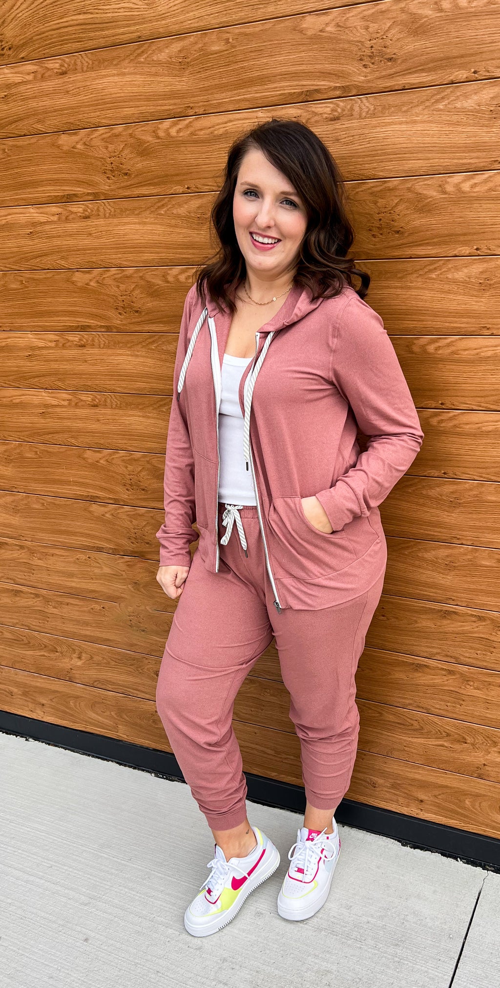 Poppy Yoga Zip-up – CornerHubBoutique